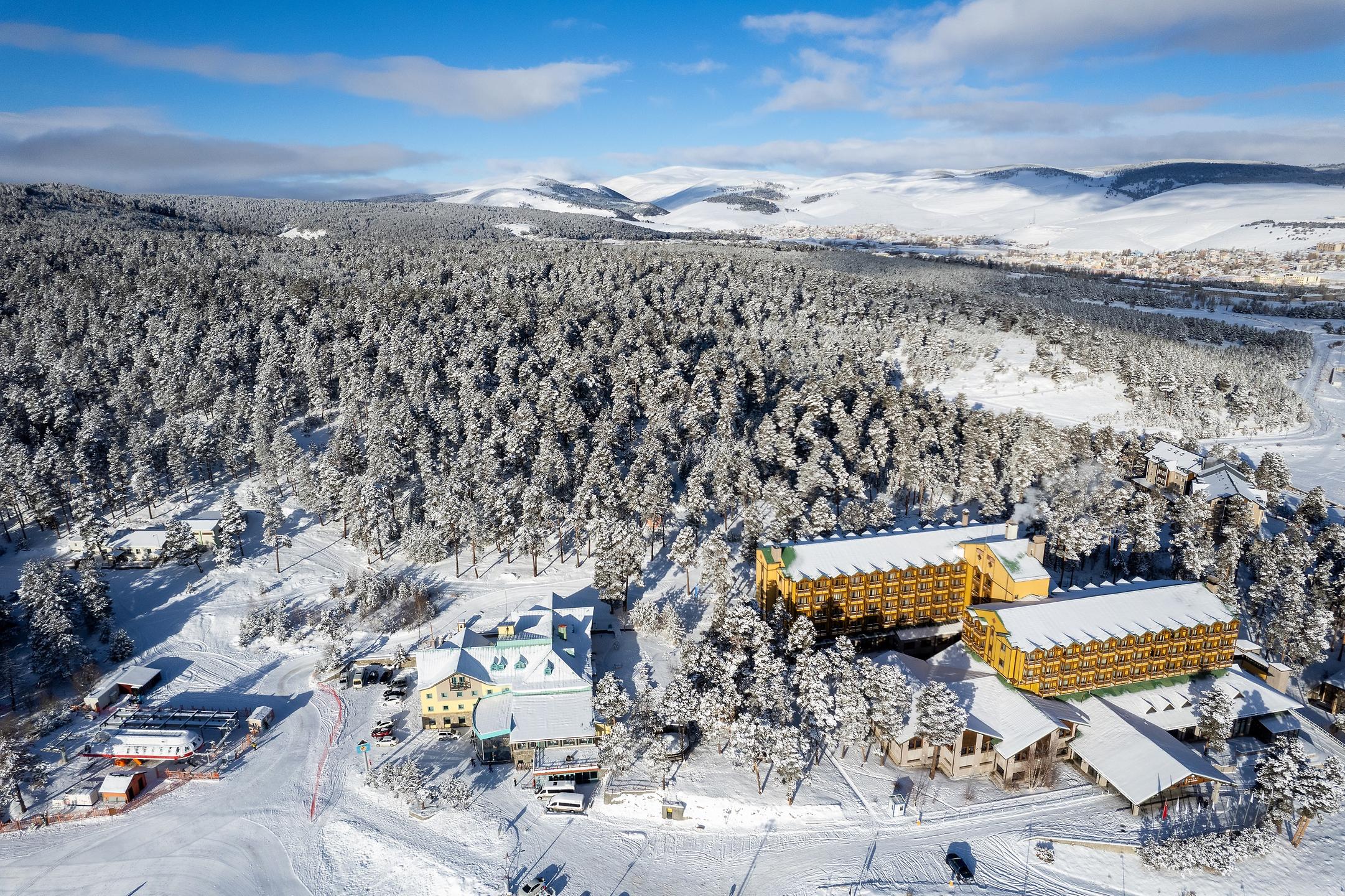 Duja Chalet Ski Center | Etstur
