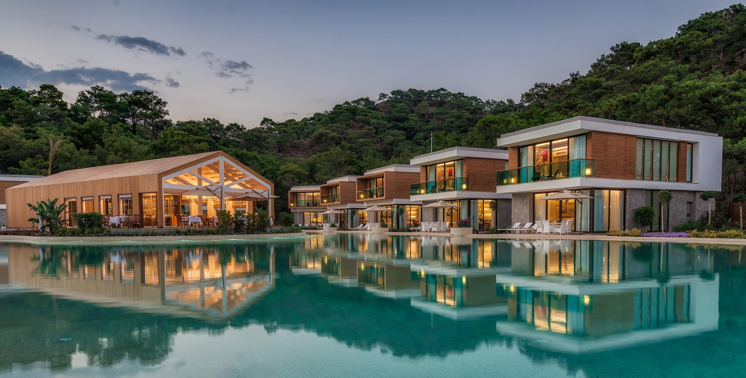 Rixos Premium Tekirova - The Land of Legends Access | Etstur