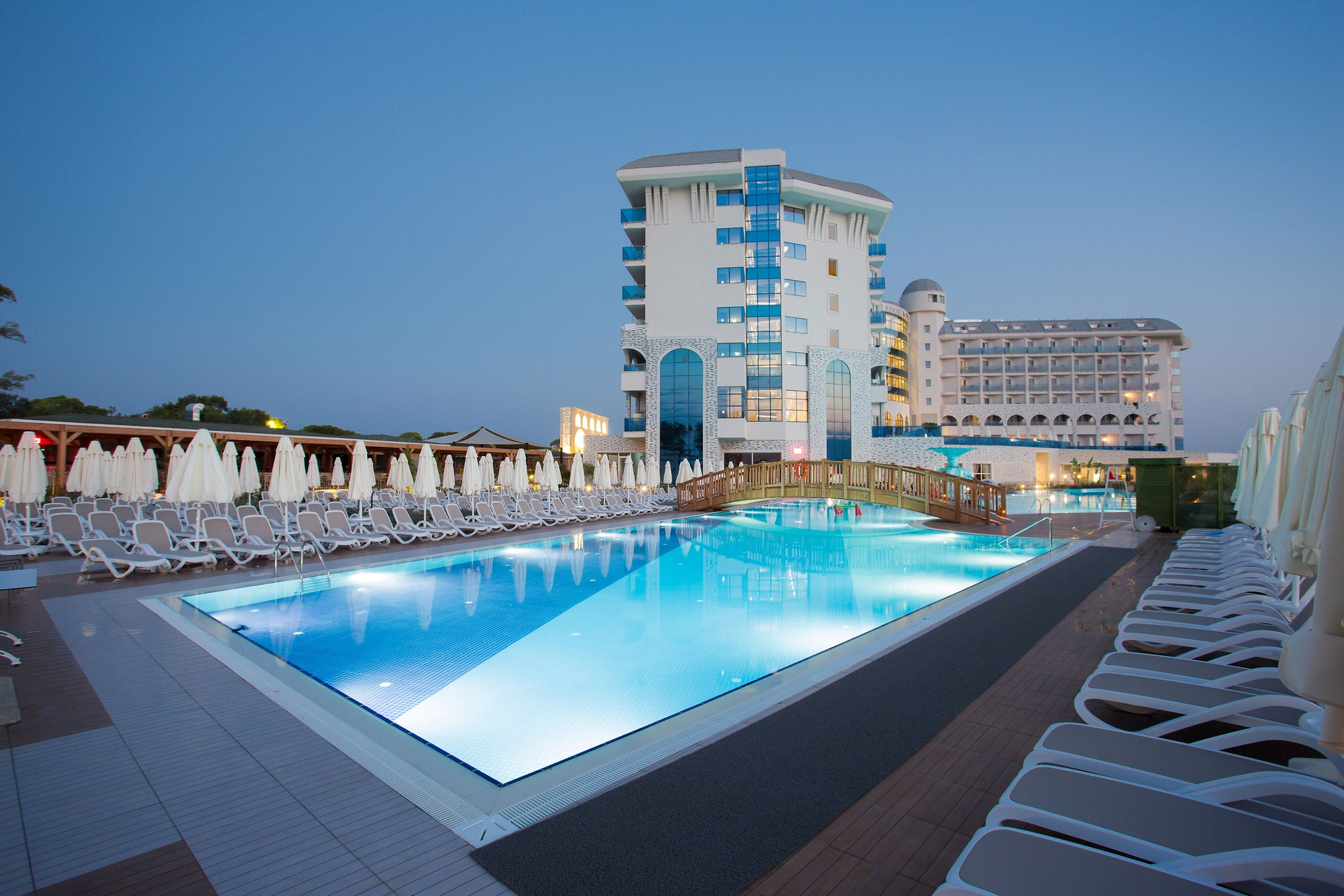 Water Side Resort & Spa | Etstur
